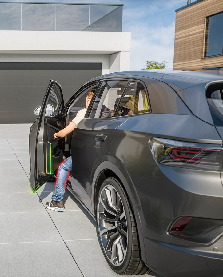 Anti-Pinch Motor Control